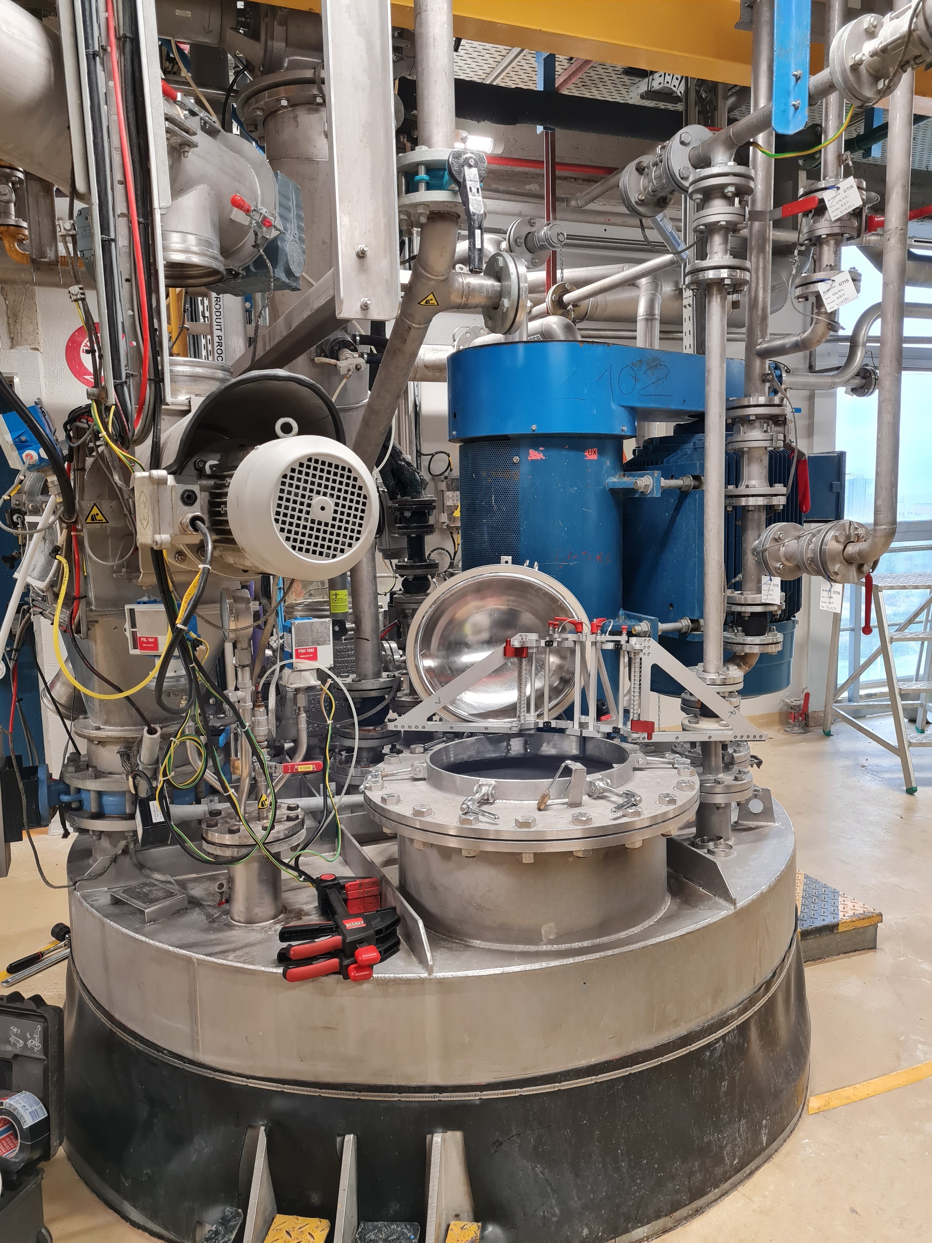 Remote Mixer Inspections for Chemical Processing Plants | Waygate ...